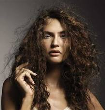 Socorro tengo el pelo encrespado! | El tocador de Khimma